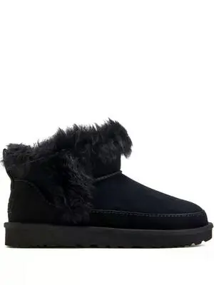 UGG Classic Ultra Mini Chalet Boots - Black