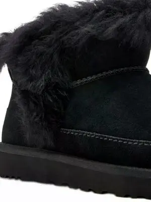 UGG Classic Ultra Mini Chalet Boots - Black