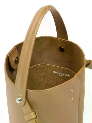 MAISON MARGIELA Leather Bucket Bag - Neutrals