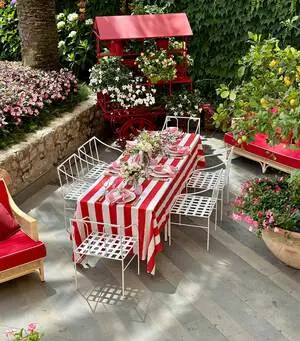 SUMMERILL & BISHOP Linen Stripe Tablecloth