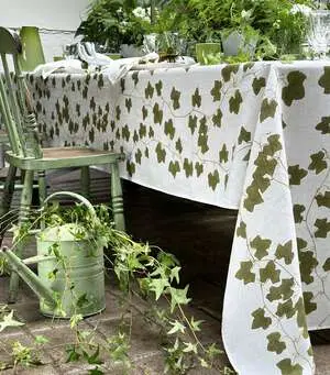 SUMMERILL & BISHOP Linen Ivy Tablecloth