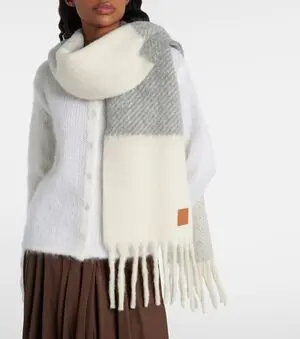 Loewe Alpaca And Wool-blend Scarf - Grey