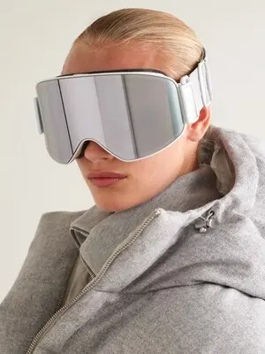 Gucci Mirrored Ski Goggles