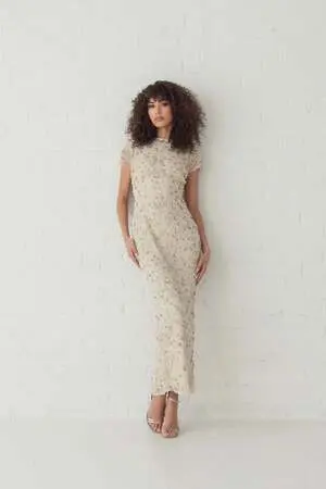 Mac Duggal Ivory Floral Embellished Mesh Fitted Column Gown