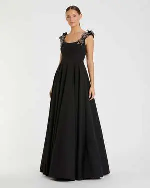 Scoop Neck Evening Dresses