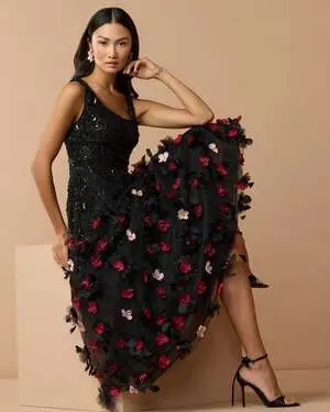 MAC DUGGAL COLLECTION Sleeveless Embellished Floral Applique Midi Dress - Black