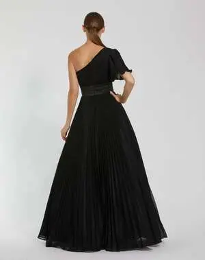 Mac Duggal Pleated Shimmering Lurex Gown
