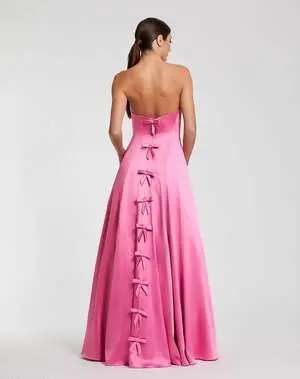 Mac Duggal Strapless Satin Ball Gown With Bow Detail - Pink