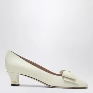 Valentino Garavani Round Toe Shoes For Women