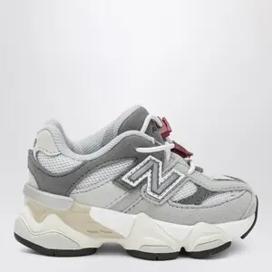 NEW BALANCE 9060 Sneakers - Grey