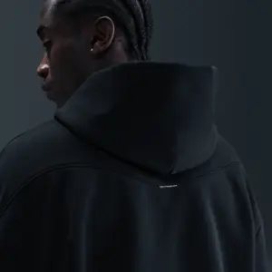 Nike Standard Issue Therma-fit Brushed Basketball Pullover Hoodie - Black