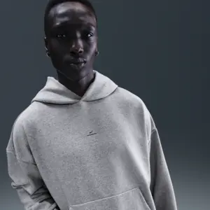 Nike Standard Issue Therma-fit Brushed Basketball Pullover Hoodie - Grey