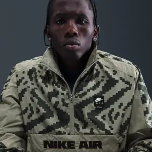 Nike Air Half-zip Jacket