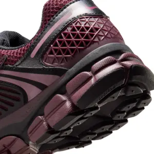 Nike Zoom Vomero Sneakers - Black
