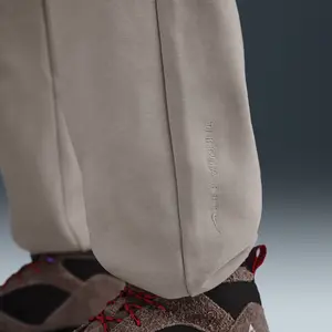 Nike Tuff Fleece" Pants