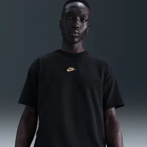 Nike Men's Embroidered Logo T-Shirts