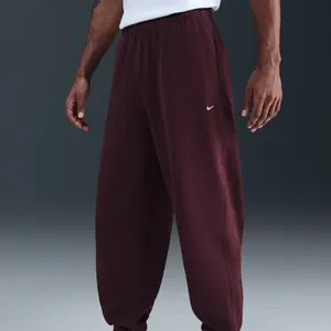 Nike Solo Swoosh Cuffed Fleece Pants - Red