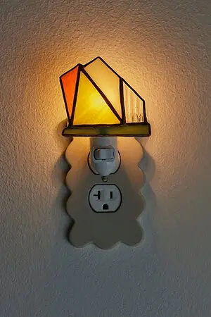 FRIEND OF ALL Stained Glass Night Light