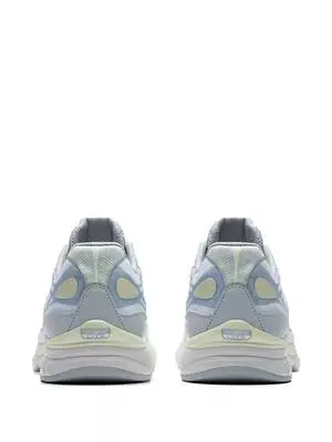 Saucony Kinvara Panel Sneakers