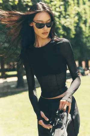 Alo Yoga Mesh Long Sleeve Top - Black