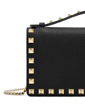 Valentino Garavani Rockstud Wallet With Chain - Black