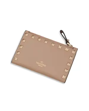 Valentino Garavani Rockstud Zip Card Case - Poudre