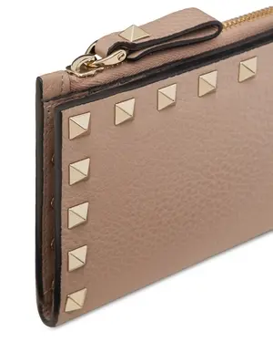Valentino Garavani Rockstud Zip Card Case - Poudre
