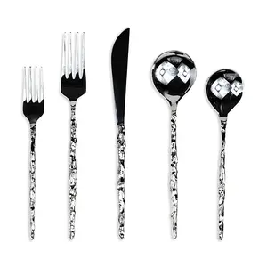 SHELTON METAL Sand Drip Five Piece Flatware Set - Silver