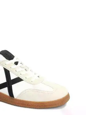 MUNICH Leather Sneakers - White