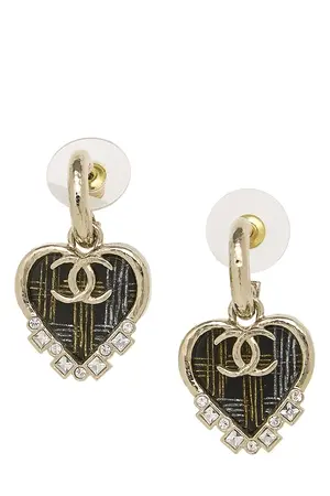 Chanel Cc Heart Dangle Earrings - Black