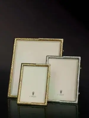 L'Objet Deco Twist Photo Frame - Silver
