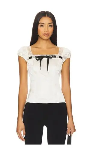 Tularosa Sleeveless Tops
