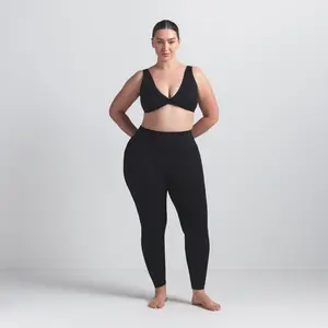 Nike Skims Matte High-waisted 26" Leggings