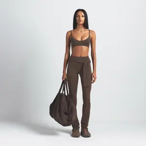 Nike Skims Matte High-waisted V-panel Straight Leggings