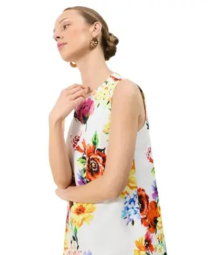 RO & ZO Floral Shift Dress