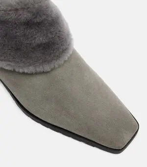 TOTEME Suede And Shearling Ankle Boots - Grey