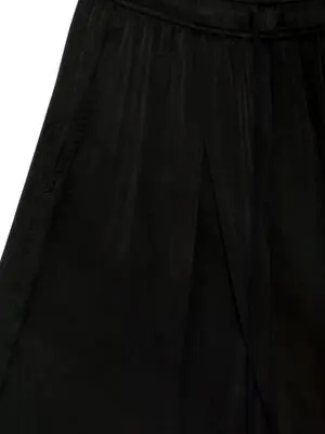 JULIUS Drawstring Drop-crotch Shorts