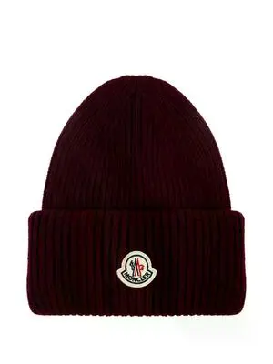 Moncler Logo Patch Ribbed Beanie - Red