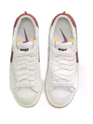 Nike Jumbo Low 77 Sneakers