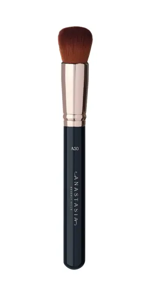 ANASTASIA BEVERLY HILLS Pro Brush A30 Domed Kabuki Brush - No Color