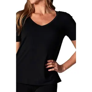 TAVI Everyday V-neck Tee - Ebony