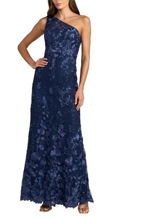 Lace Embroidered Maxi Dresses