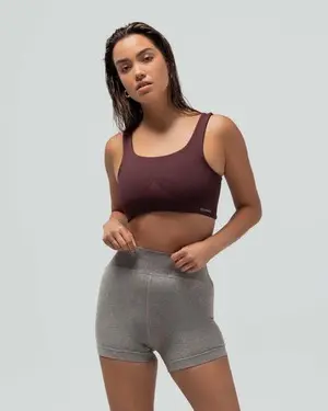 REFORMER Clean Finish Compression Bra - Maple