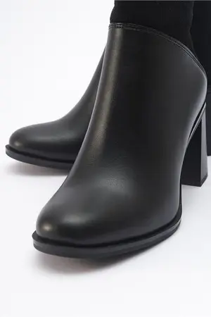 PROLOGUE SHOES Ropa Block Heel Zip Boot - Black Faux Leather