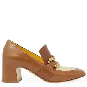 Madison Maison Pumps