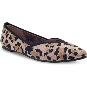 Me Too Pointed Toe Flats For Women