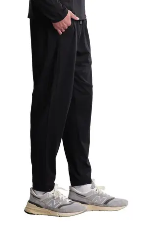 Barefoot Dreams Malibu Collection® Butterchic Slim Fit Lounge Pants - Black