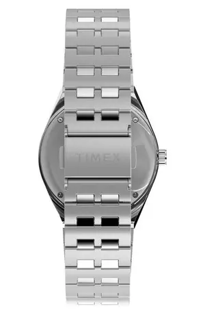 TIMEX® X Peanuts® Q Gmt Bracelet Watch