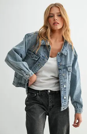 JEMINA DENIM The Aura Cropped Denim Jacket - Medium Blue