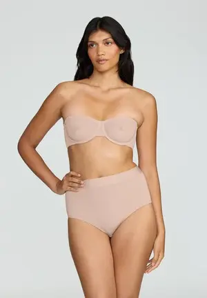 CUUP The Strapless Convertible - Sand